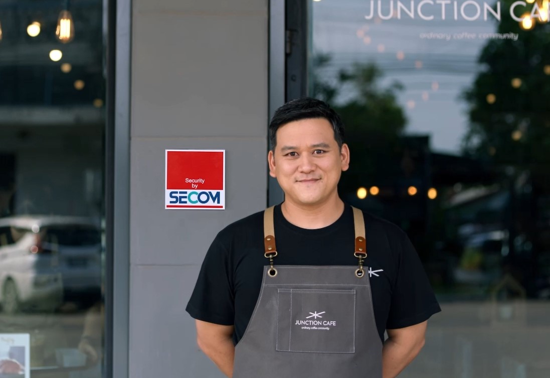 คุยกับคุณจ๊อบ เจ้าของคาเฟ่ที่เลือกใช้ SECOM Smart Security